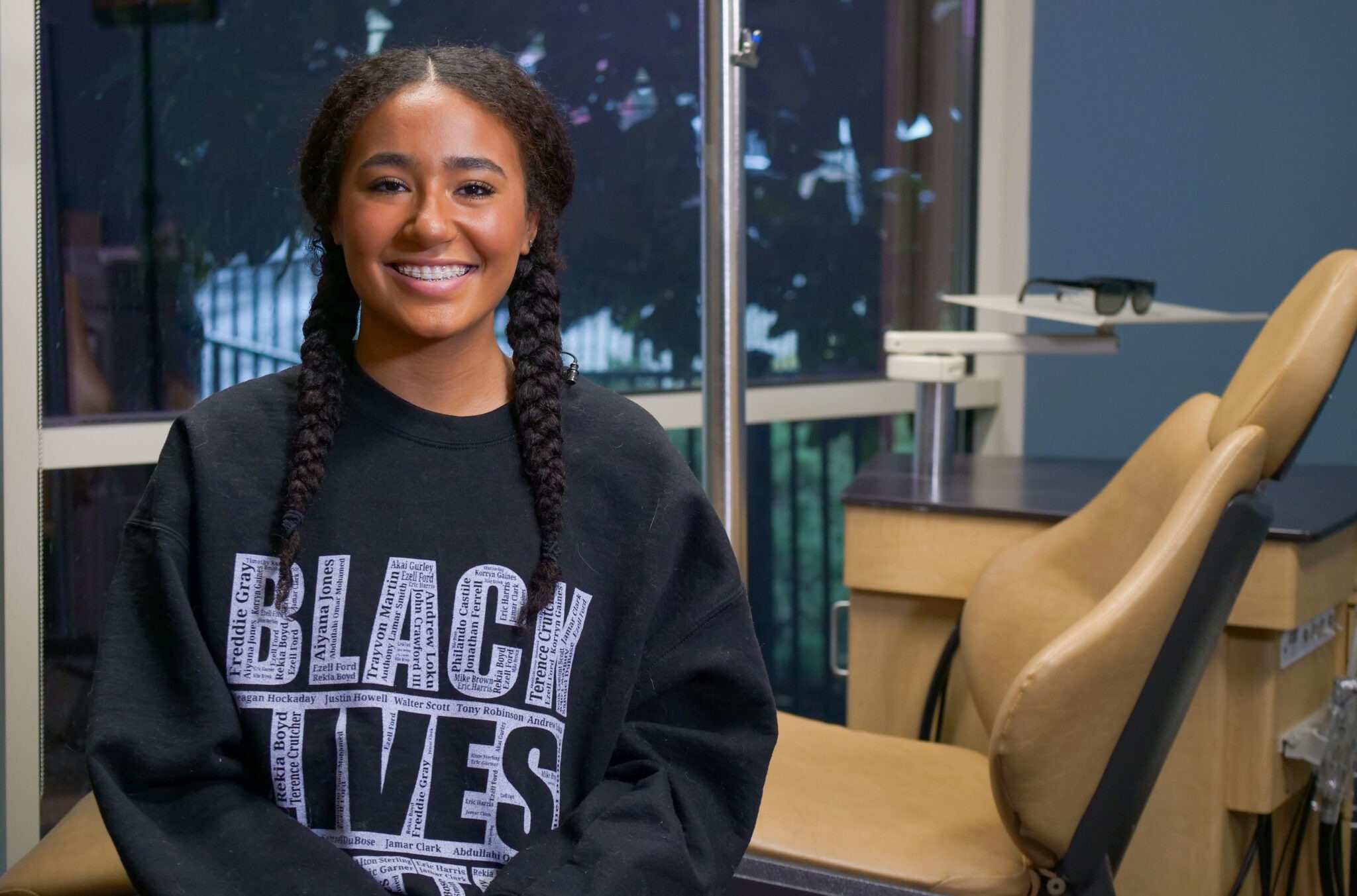 How Do Braces Straighten Teeth? | Foley Orthodontics